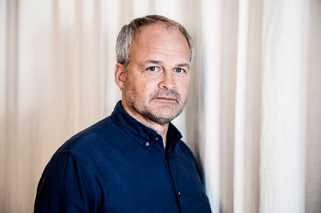 Johan Rheborg rasar över 16 weeks of hell | Tramsfrans